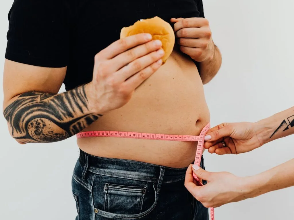 Scientists Found Aging Wakes up New Fat-Making Cells That Expand Belly ...