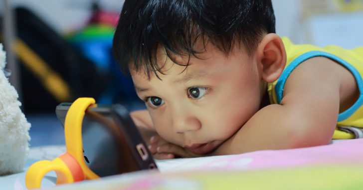 Screen Dependency Disorder: The Effects of 'Screen Time' Addiction